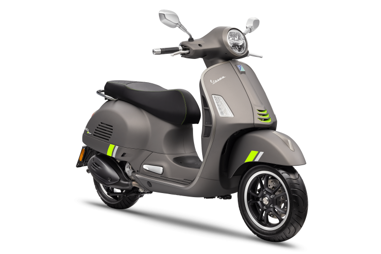 Vespa GTS Super Tech 300: harga, konsumsi, warna